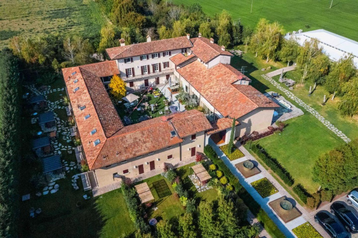 Atena Dolce Vita - Brescia