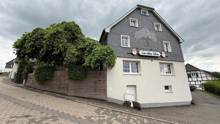 Landgasthof Zur Alten Ulme - Lindlar