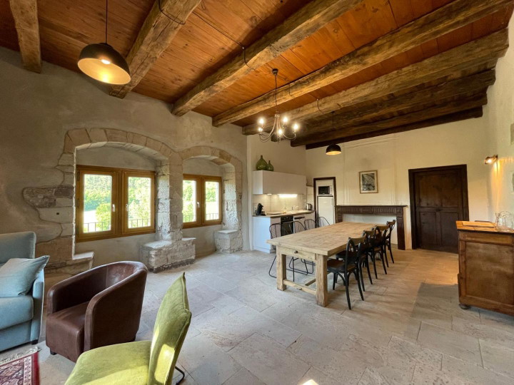 Chateau De Latour Sur Sorgue - France