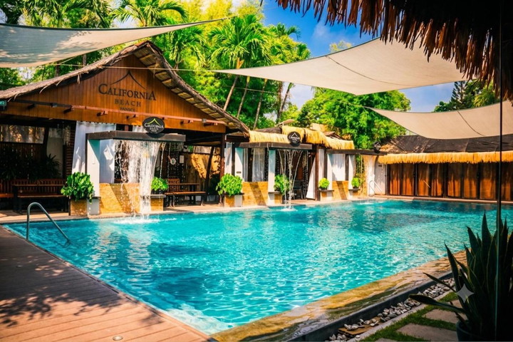 California Beach Pansol - Calamba