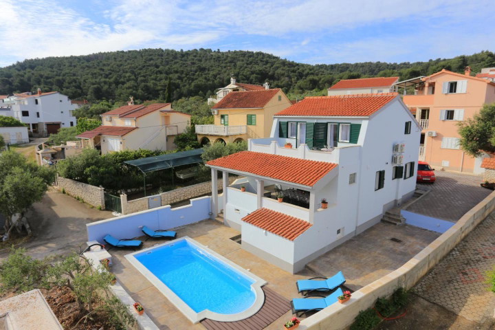 Seaside Family Friendly House With A Swimming Pool Slatine, Ciovo - 17231 - Split