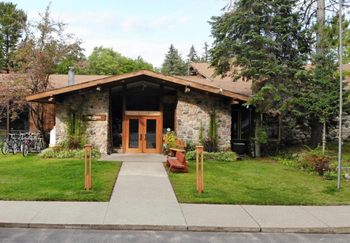 Holiday Acres Resort - Wisconsin