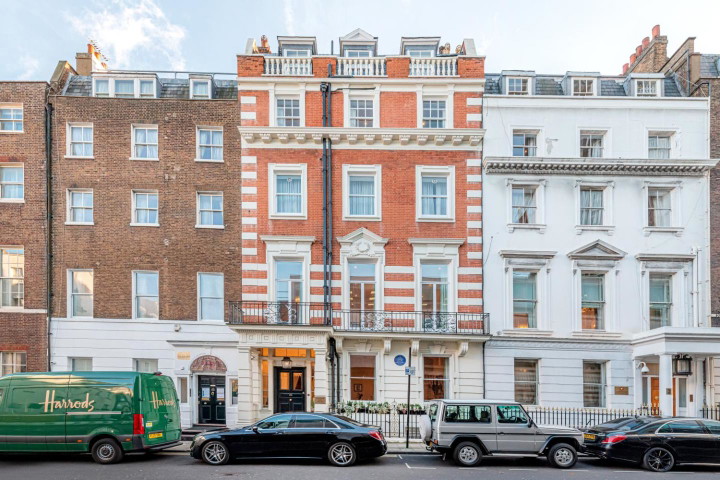 20 Hertford Street - Mayfair Apartments - London