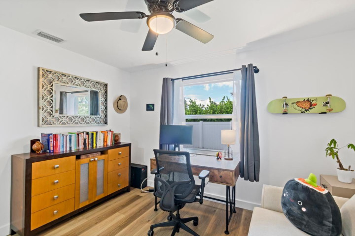 Near Ft Myers Beach Cozy Fun 2bd - Sanibel Island, FL