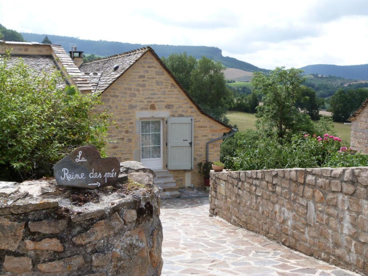 La Reine Des Prés Chambres D'hôtes - La Canourgue