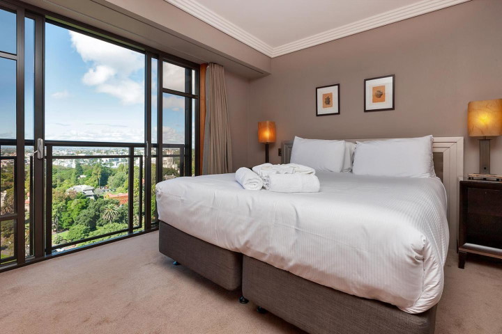 High-level Historic 1 Bed With Stunning Views - Auckland