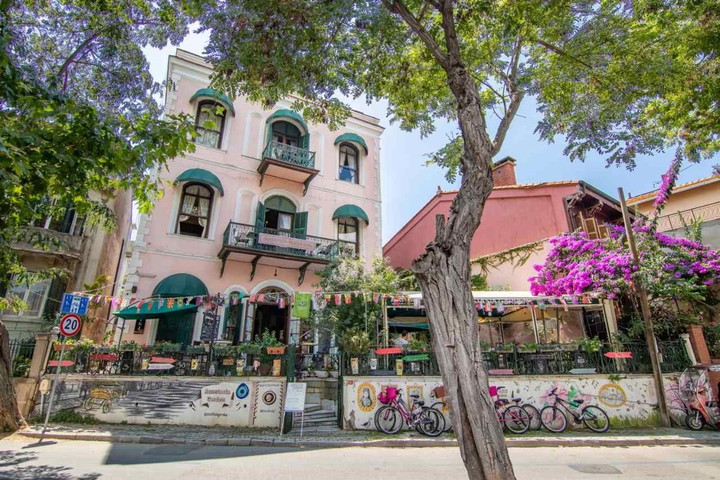 Büyükada Anastasia Meziki History Mansion - Adalar