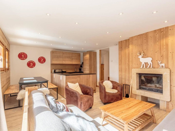 Chalet Lumineux Avec 4 Chambres Et Parking à La Plagne - Peisey-Vallandry