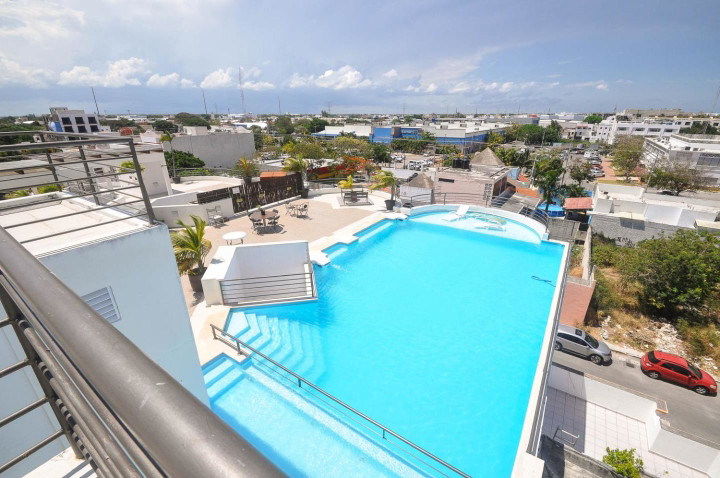 Phenomenal Location Near Beach & 5th With Stunning Roof Pool - Playa del Carmen
