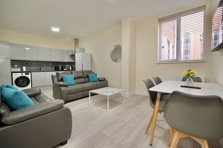 Warwick Row Apartments Coventry City Centre - Flat 2 - Coventry