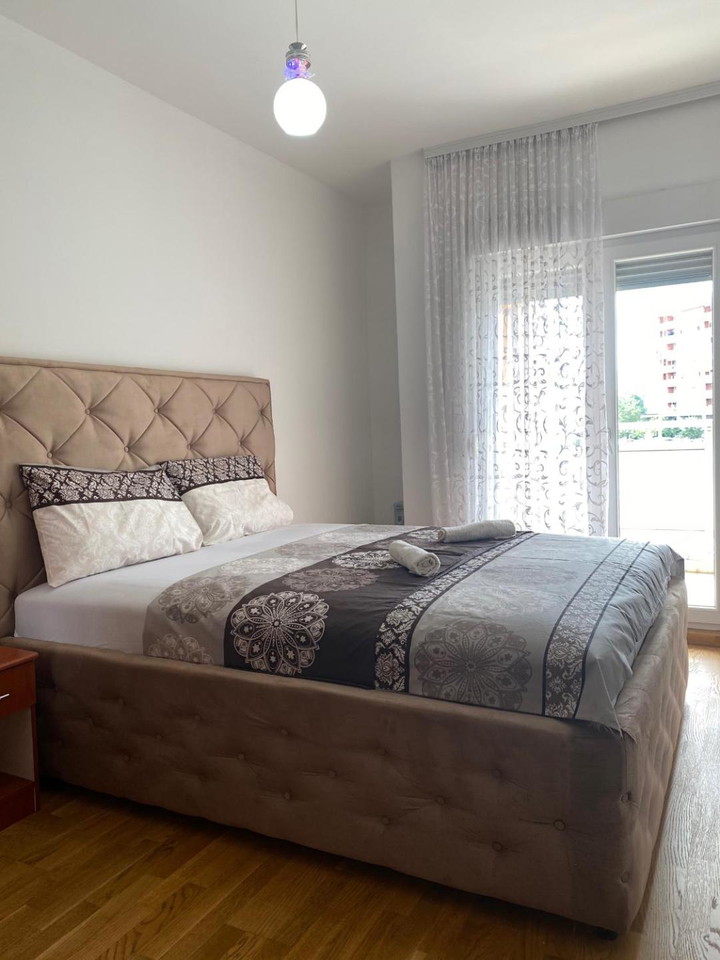 Apartment Vesna City Pg - Montenegro