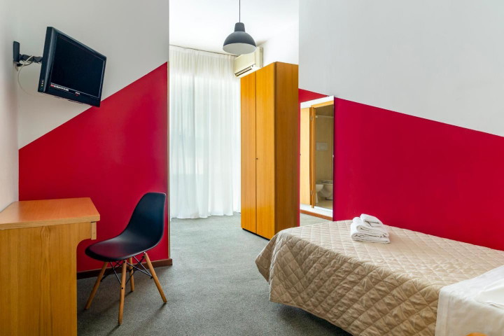 Uniho Hostel - Alpes