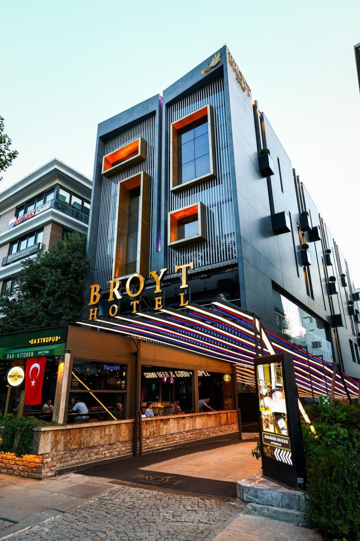 Broyt Hotel - Kartal
