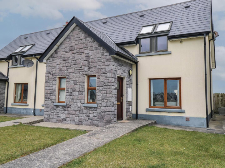 C65 Cahermore Holiday Village - Ballina