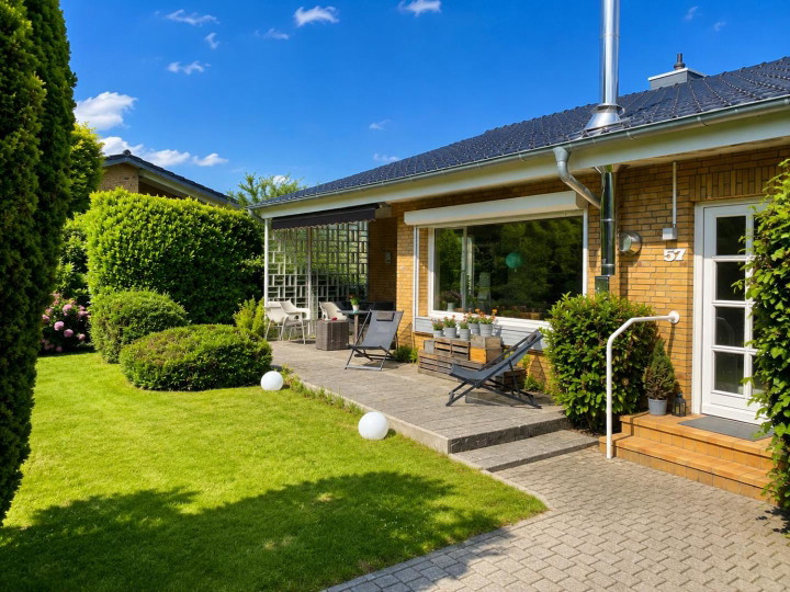 Modernes Großes Haus 125qm Bei Hamburg - Familien, Gruppen & Business, Wifi 100mbit Glasfaser, Kamin, Garten 760 Qm, Zwei Bäder - Norderstedt