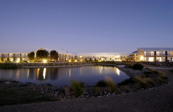 Quest Williamstown North - Caroline Springs