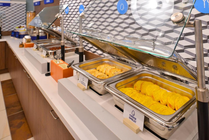 Holiday Inn Express Miami Airport-blue Lagoon Area By Ihg - Coral Gables, FL