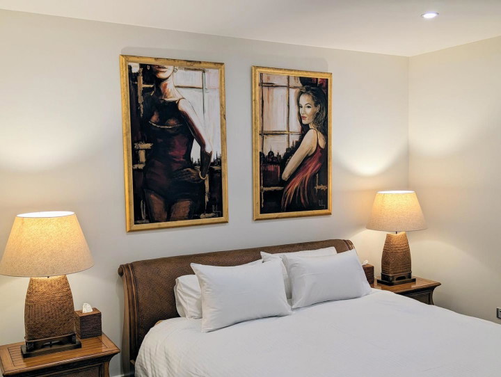 One Luxury Apartment - Tasmania