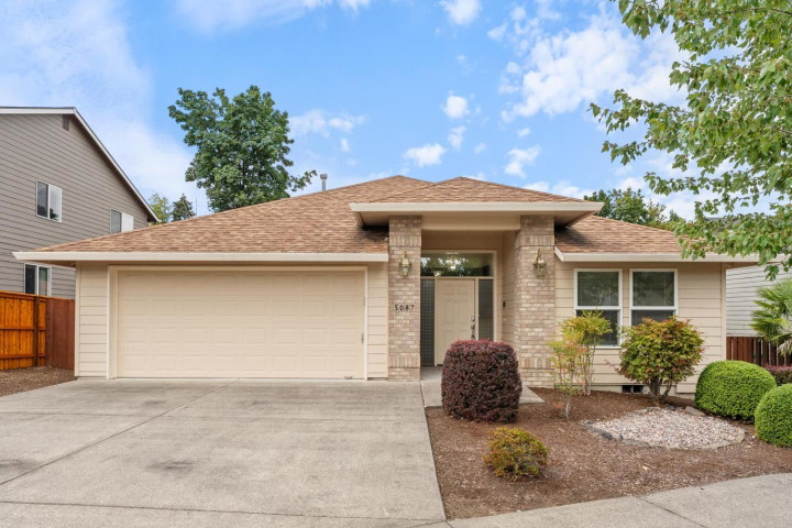 3 Bedroom House Suburban Retreat - Gresham, OR