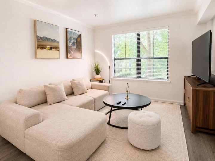 Resort-style 1br Pool Gym & Movie Theater6 - The Woodlands, TX