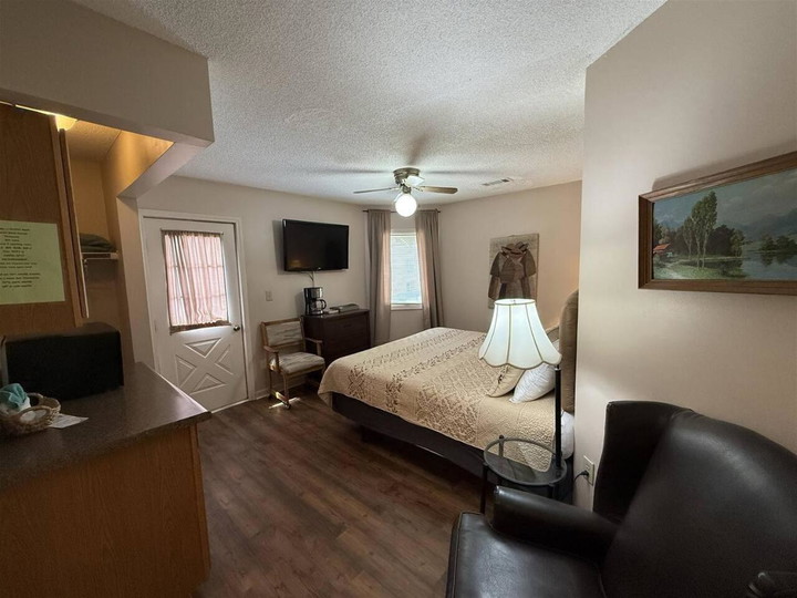 Rivers Edge 803a - 