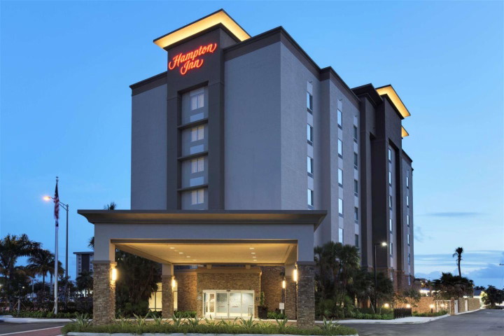 Hampton Inn Fort Lauderdale Pompano Beach - Lauderdale-by-the-Sea, FL