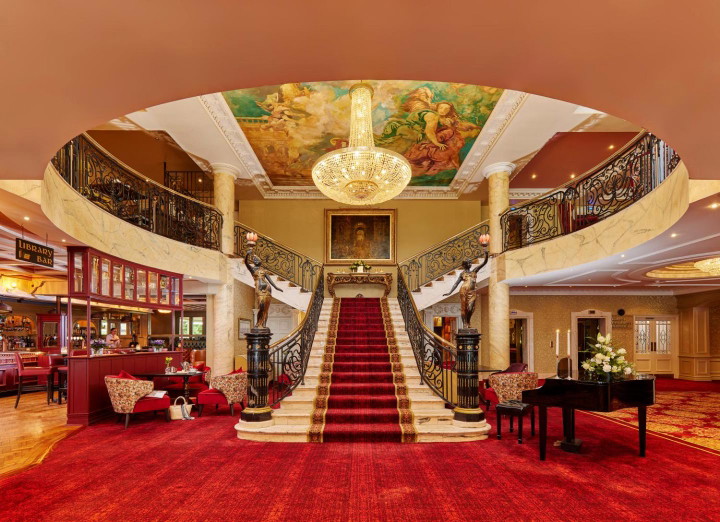 Bridge House Hotel, Leisure Club & Spa - County Offaly