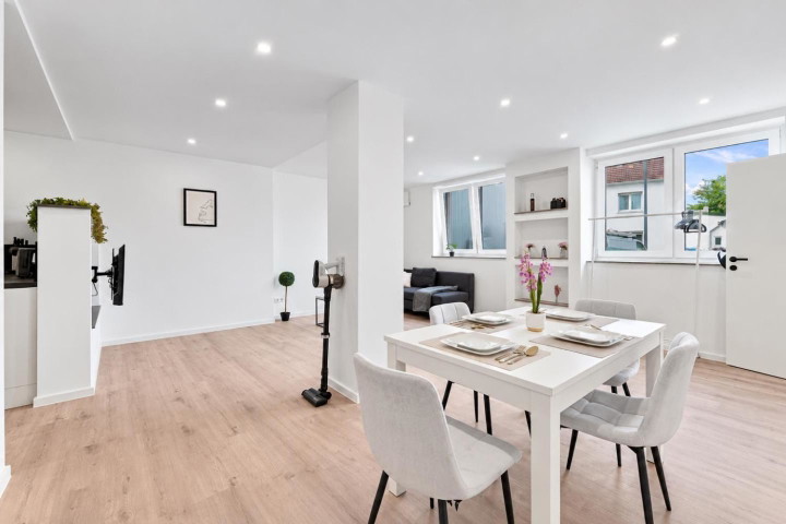 Modern Design Apartment Near Cologne - Hilden