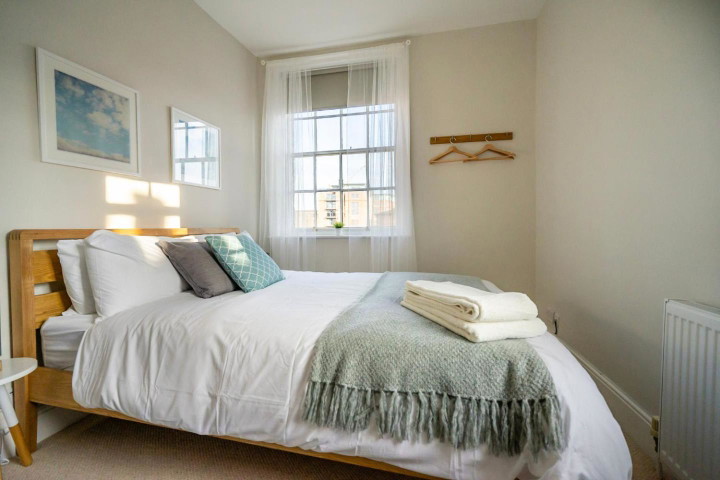 Riverside City Loft Apartment - 