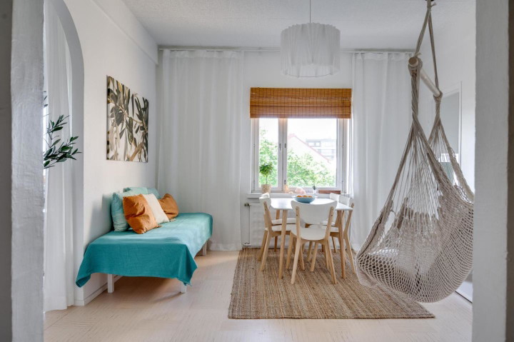Excellent Downtown Location With Balcony To The Inner Yard, Sauna In The Weekends - Turku