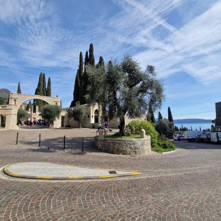B&b Al Vittoriale Da Maja - Gardone Riviera