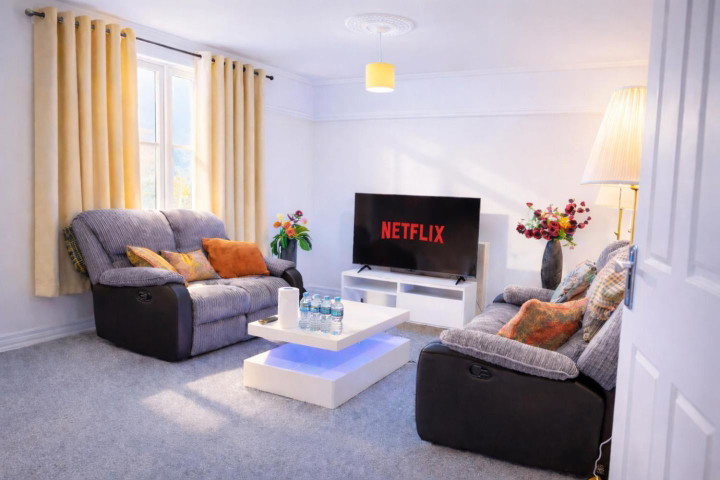 The Freemantle Residence I 3 Bed Flat I Close To City Centre I Private Parking I - Southampton, UK