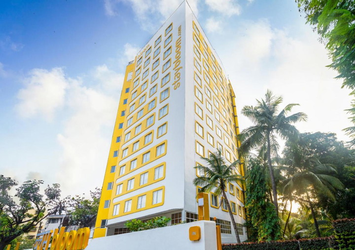 Bloom Hub L Weh Andheri - Mumbai