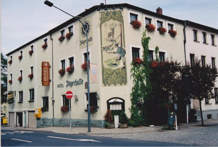 Hotel Jägerhalle - Auerbach