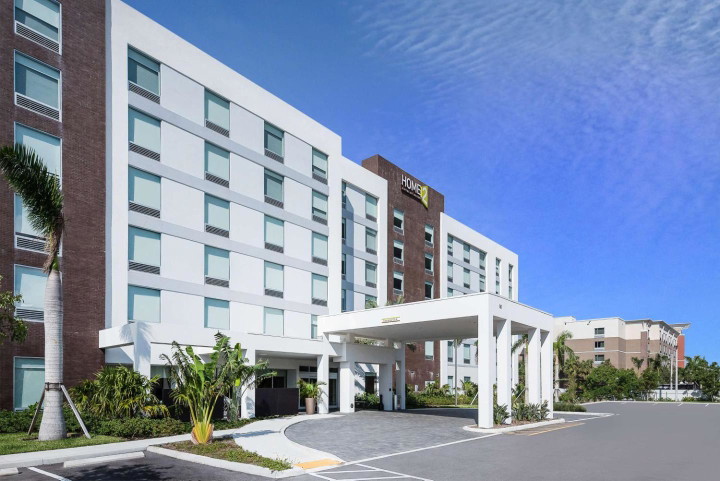 Home2 Suites By Hilton Ft. Lauderdale Airport-cruise Port - Pembroke Pines, FL