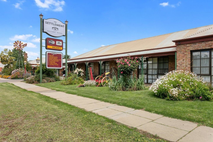 The Settlement Historic Hotel - Echuca