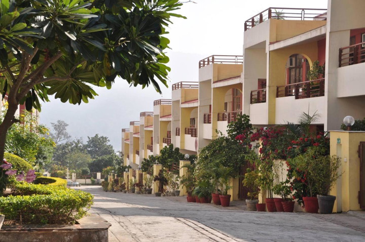 Ayurveda Bhavan - Rishikesh