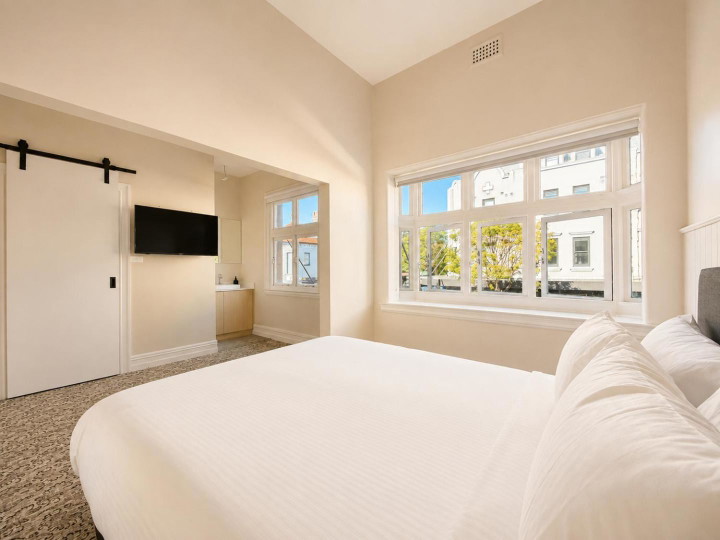 Tudor Hotel Redfern - Rosebery