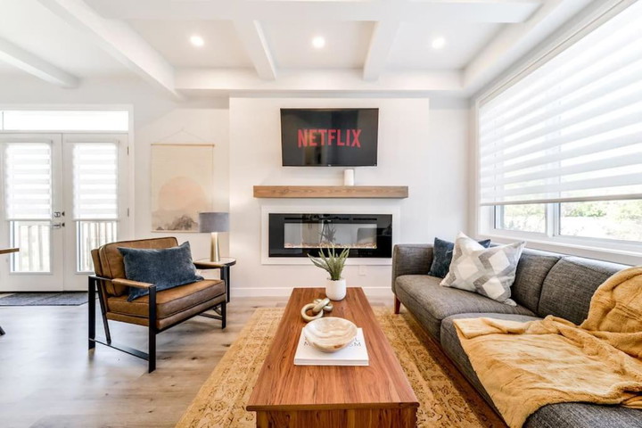 Modern Nordic Escape, 3br Near Wem & Dt, Aircon & Fireplace, Wifi, Sleeps 6! - Alberta