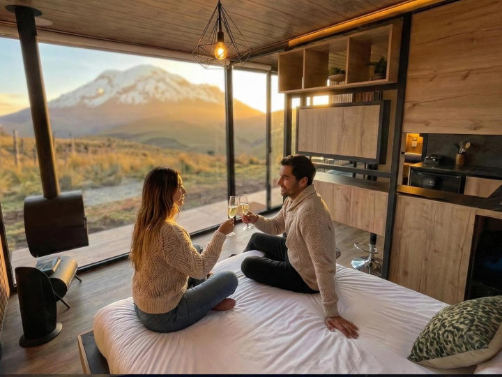 Tiny House, Comfort And Peace Facing Chimborazo - Ecuador