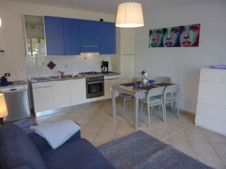 Apartment Azzurra Terrasse Gartenblick Parkplatz Kostenlos 100 Mtr Zum Strand - Cannobio