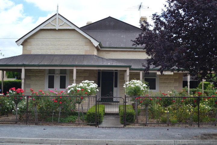 Tin House In Tanunda - Tanunda
