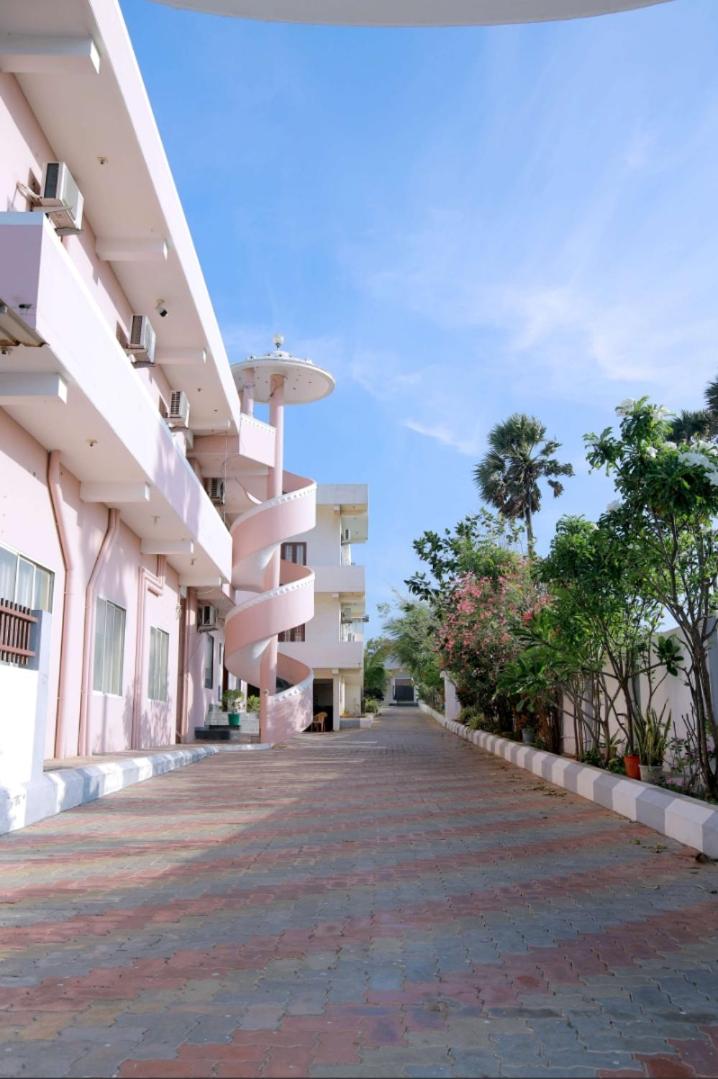 Sauhrudam Resort & Restaurant, Kanyakumari - Kanyakumari