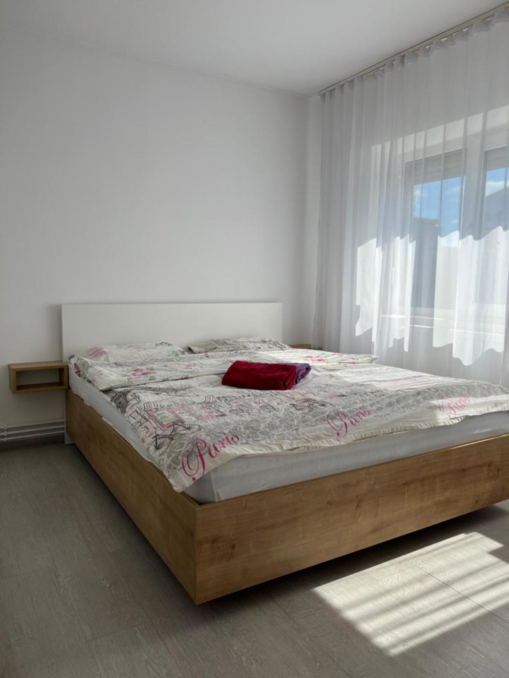 Nicola Flat Mall - Arad
