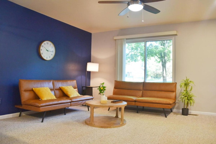 Exclusive 2b1b Prime Location - Auburn Hills, MI