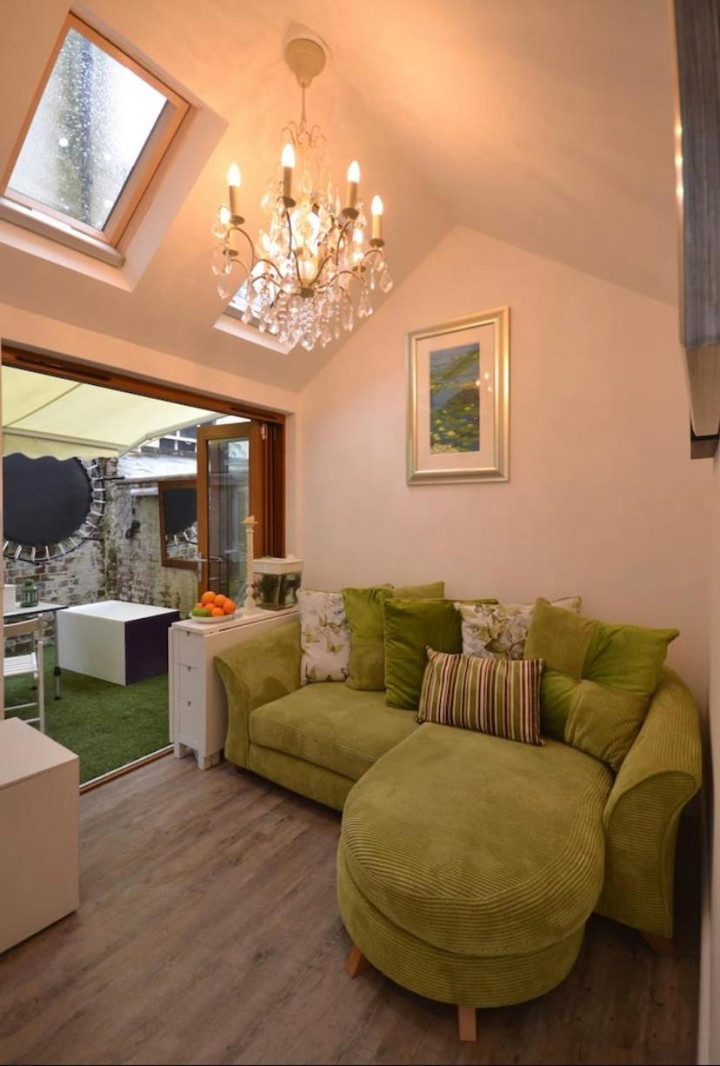 Compact, Central Apartment, Dog Friendly. - Kingsbridge