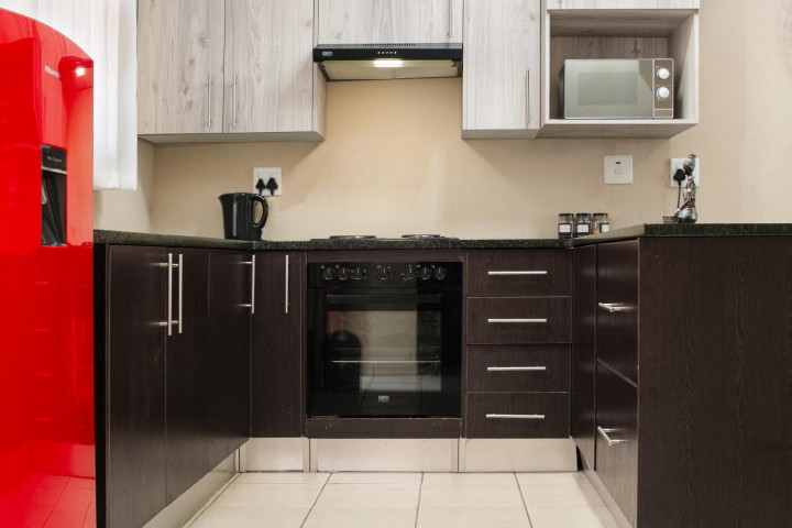 Tshamani Self Catering - 3 Star Guesthouse - Hazyview