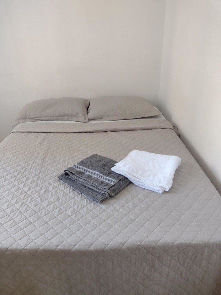 Casa Inteira, Próxima A Atacadão, Assaí E Hospitall Municipal - São José dos Campos