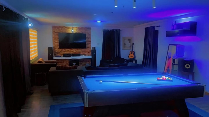 Maleek's Stays Lagos "Ikeja Cozy & Affordable Shared-non Shared Shortlets In Quiet Lagos Neighborhoods - Lagos