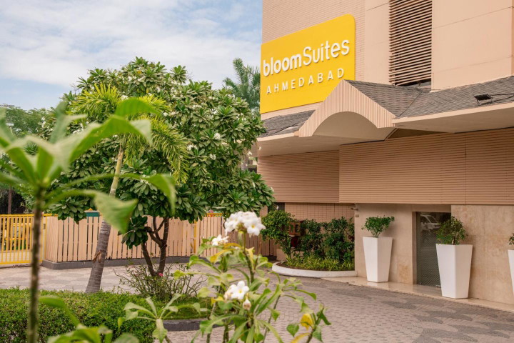 Bloomsuites L Ahmedabad - Ahmedabad
